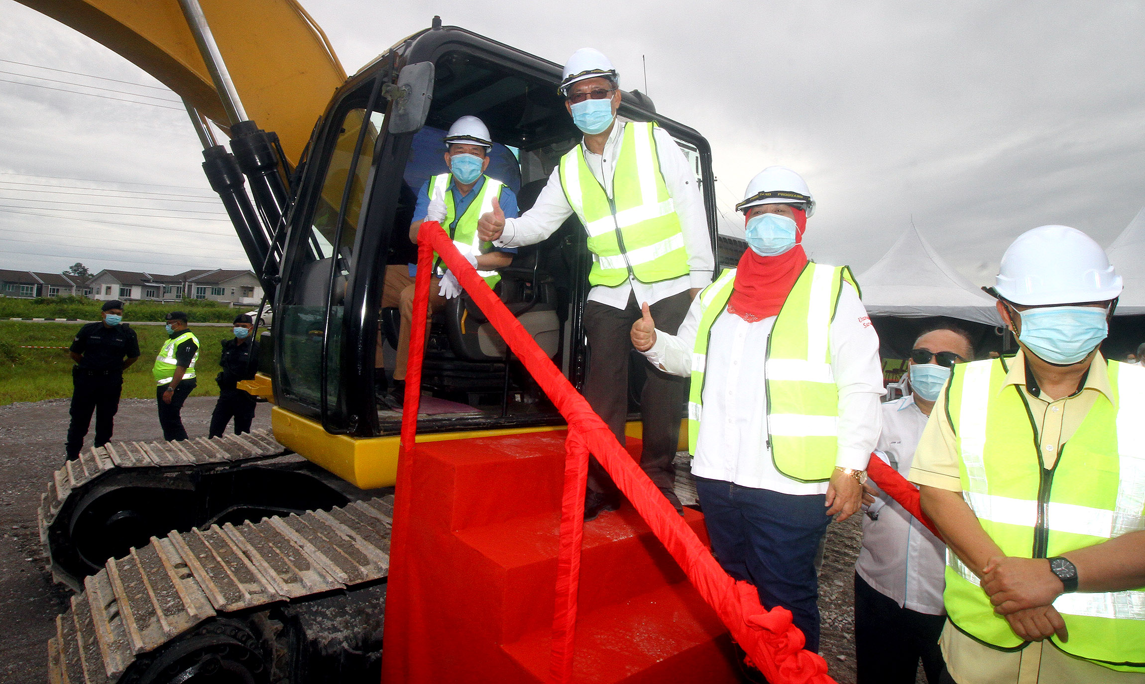 Jalan Datuk Mohd Musa dinaik taraf - UTUSAN SARAWAK