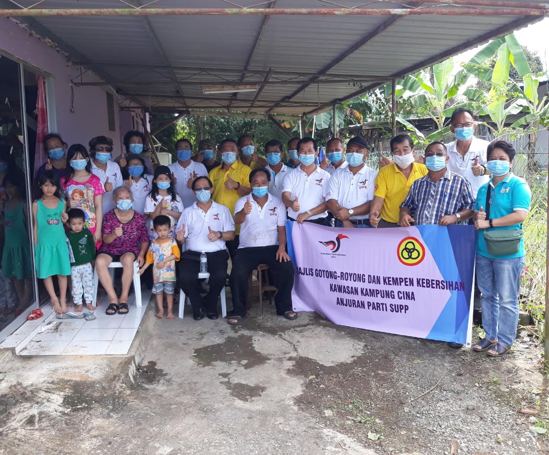 aktiviti gotong royong di taman bandar baru - Abigail Ball aktiviti gotong royong di taman bandar baru - Abigail Ball