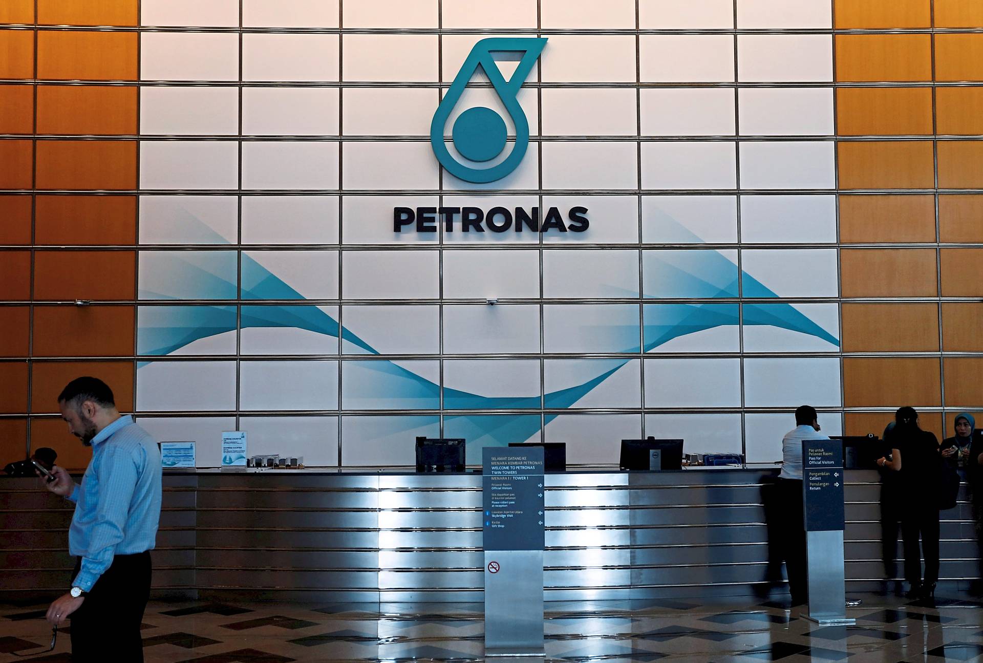 PETRONAS beri PSC Kluster South East Collins kepada Vestigo - UTUSAN ...