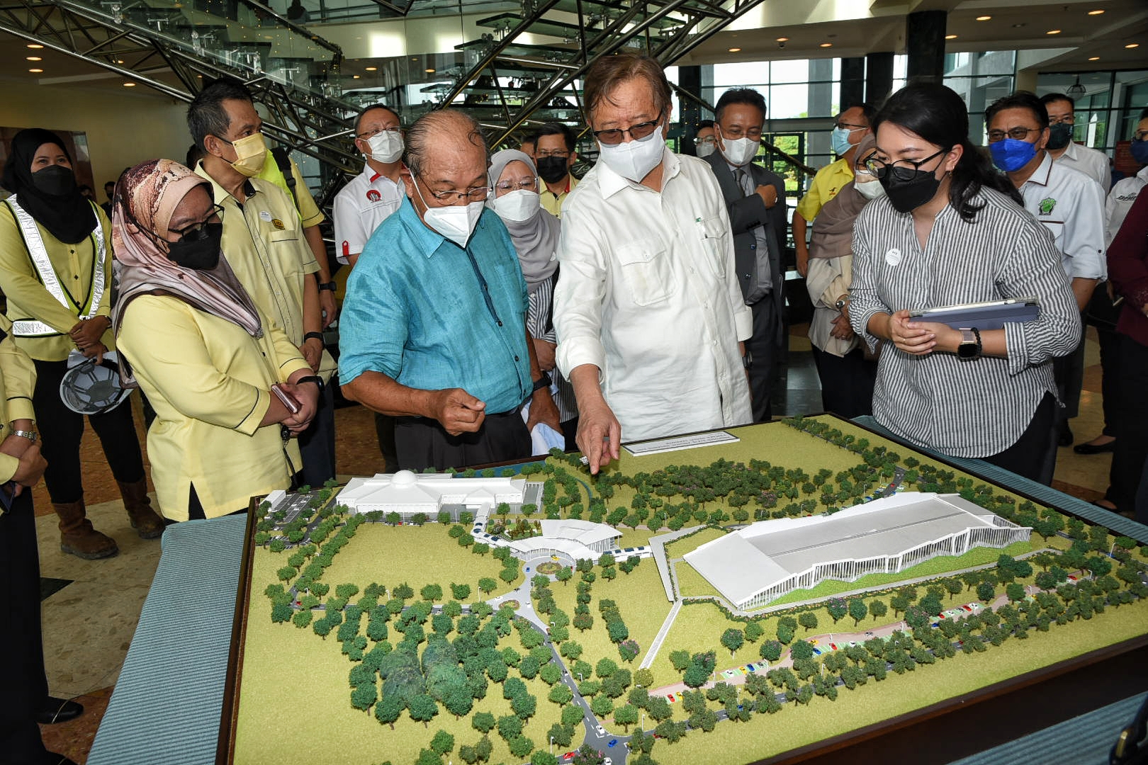 BANGUNAN ARKIB PENTING - UTUSAN SARAWAK