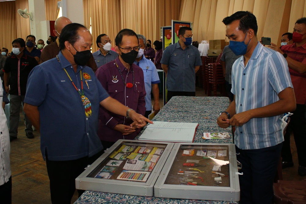 Kerajaan terus komited budayakan amalan integriti - UTUSAN SARAWAK