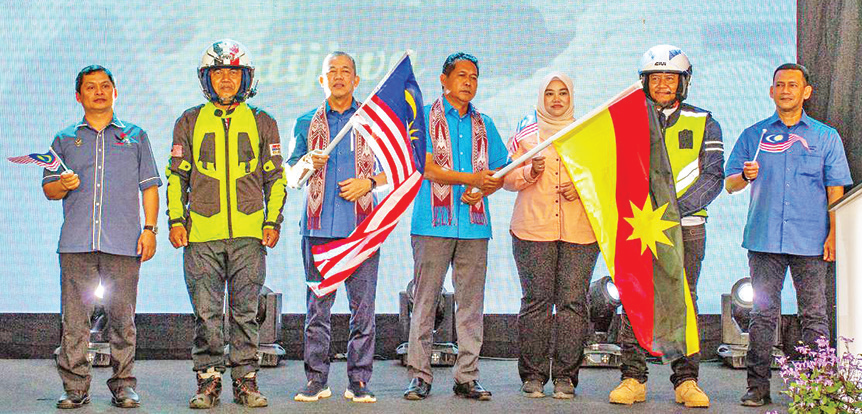 Lebuh raya Sarawak-Sabah mula tahun depan - UTUSAN SARAWAK