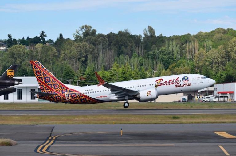 Batik Air tambah 18 penerbangan harian sempena PRU-15 - UTUSAN SARAWAK