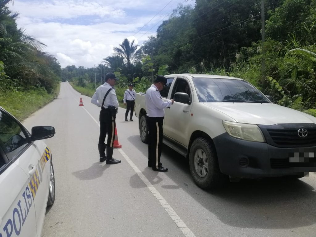 Polis Julau lancar Op Pelbagai, cegah pandu lawan arus - UTUSAN SARAWAK