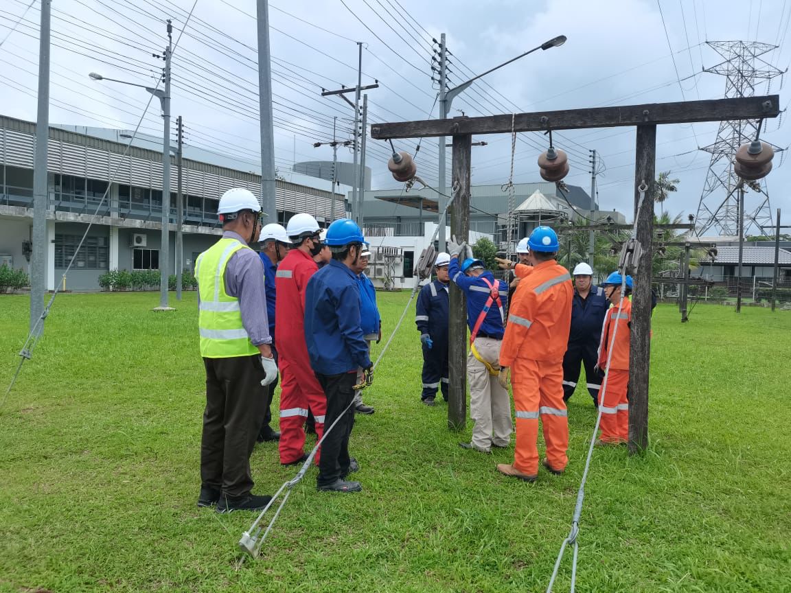 CENTEXS, SELC Penyedia Kursus Elektrik bertauliah - UTUSAN SARAWAK