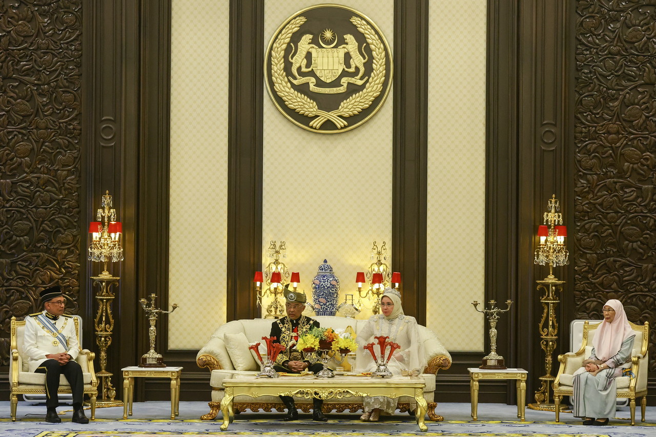 Tiga dasar negara depani cabaran dunia - UTUSAN SARAWAK